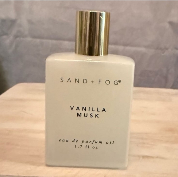 Sand + Fog | Bath & Body | Sand Fog Vanilla Musk Eau De Parfum Oil ...